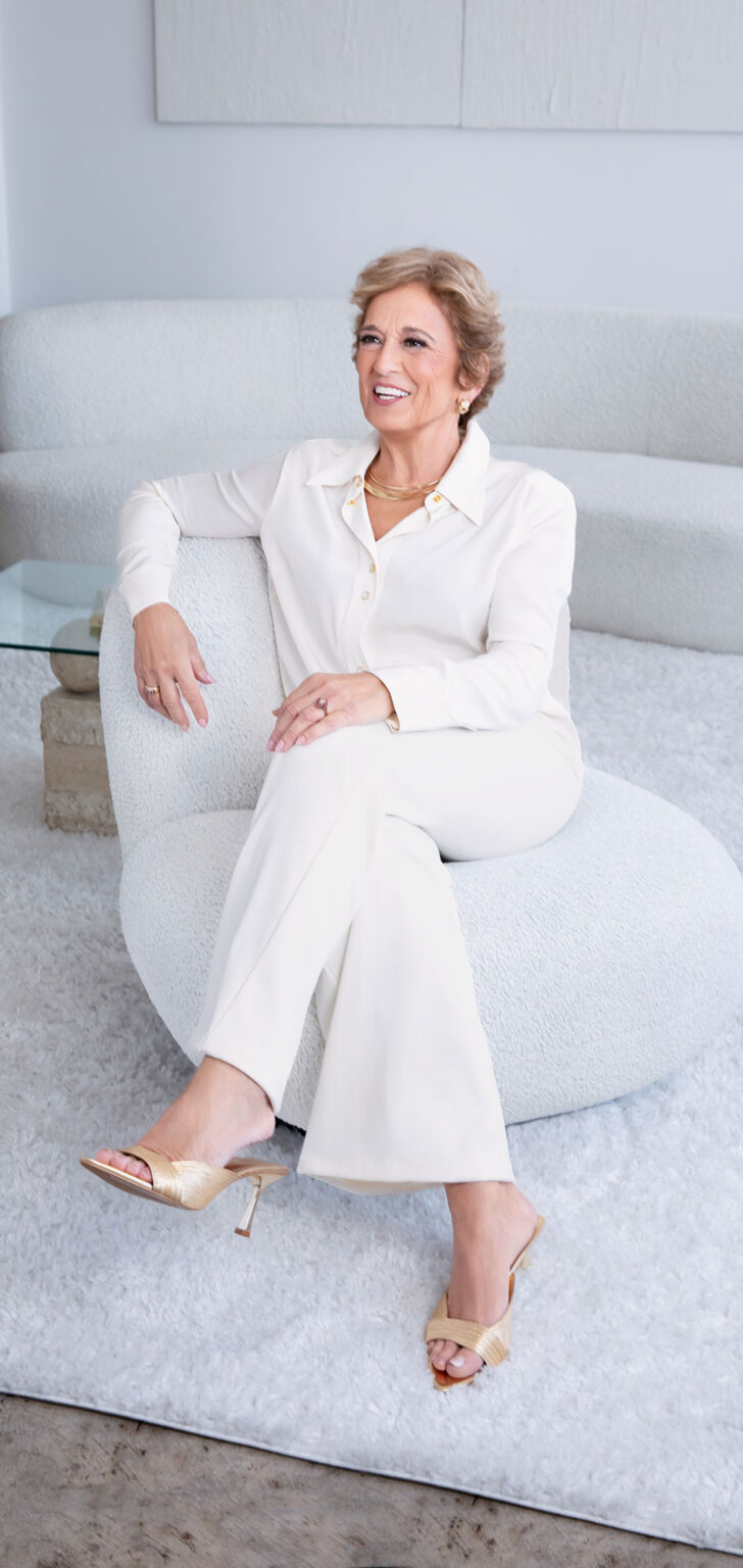 We Can Do It Women | Debra Morrison